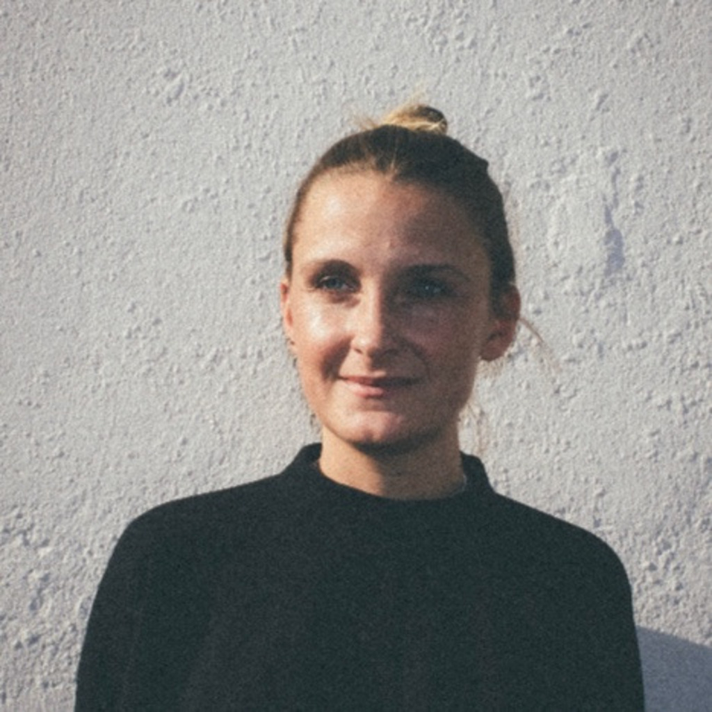 Natascha Bauer - Storemanagerin - COS - Collection of Style | XING