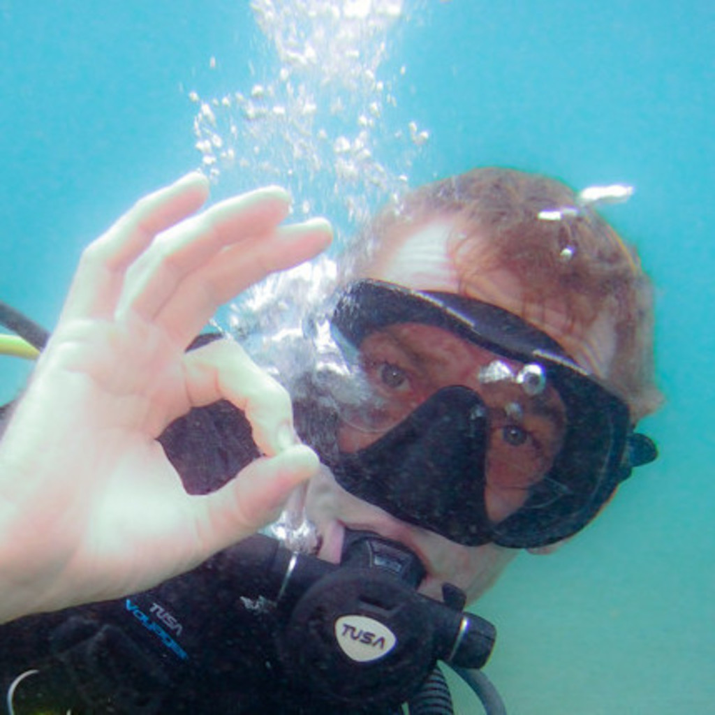 Philippe Eggert - Underwater Photographer - PHE Photo | XING