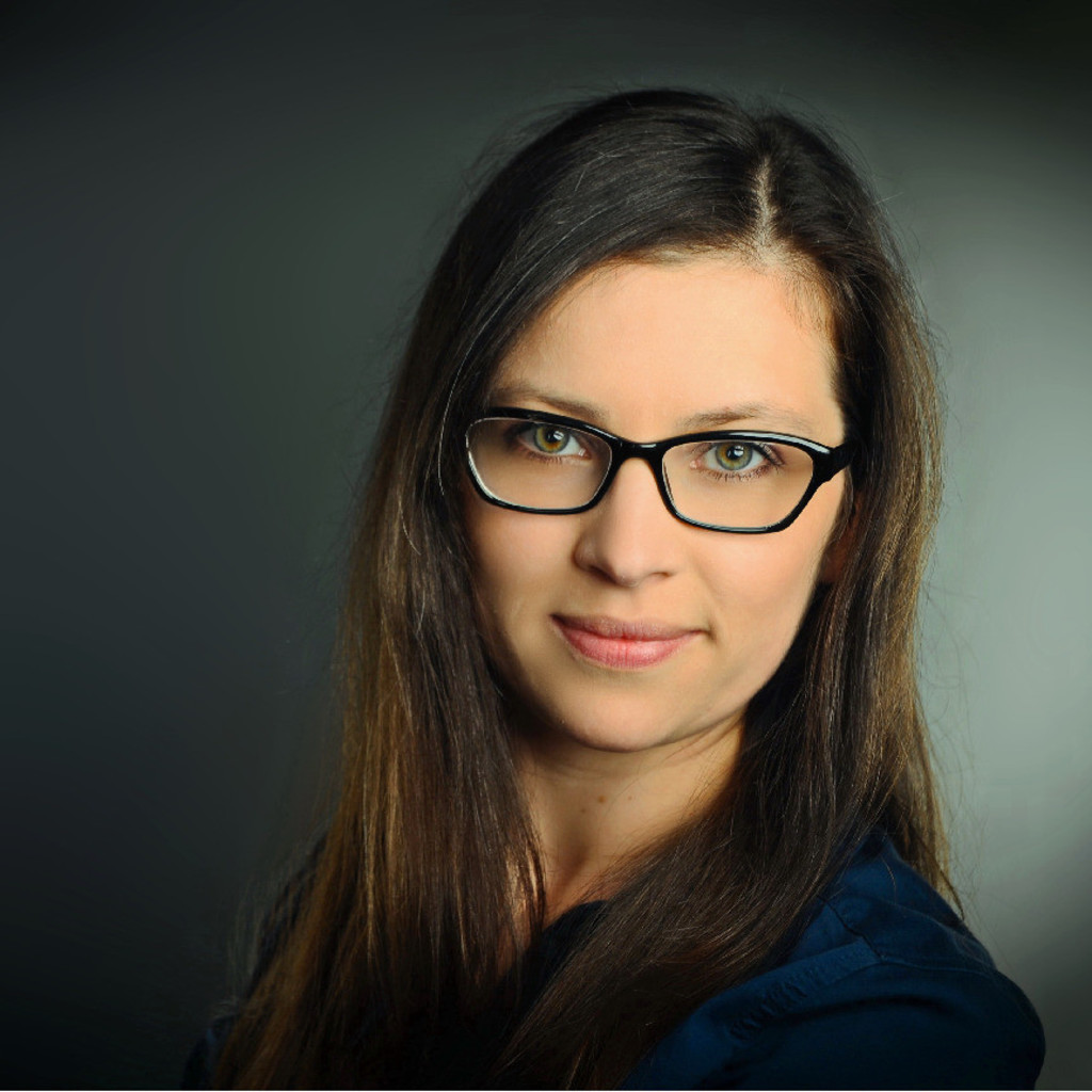 Christina Westphal's Instagram, Twitter & Facebook on IDCrawl