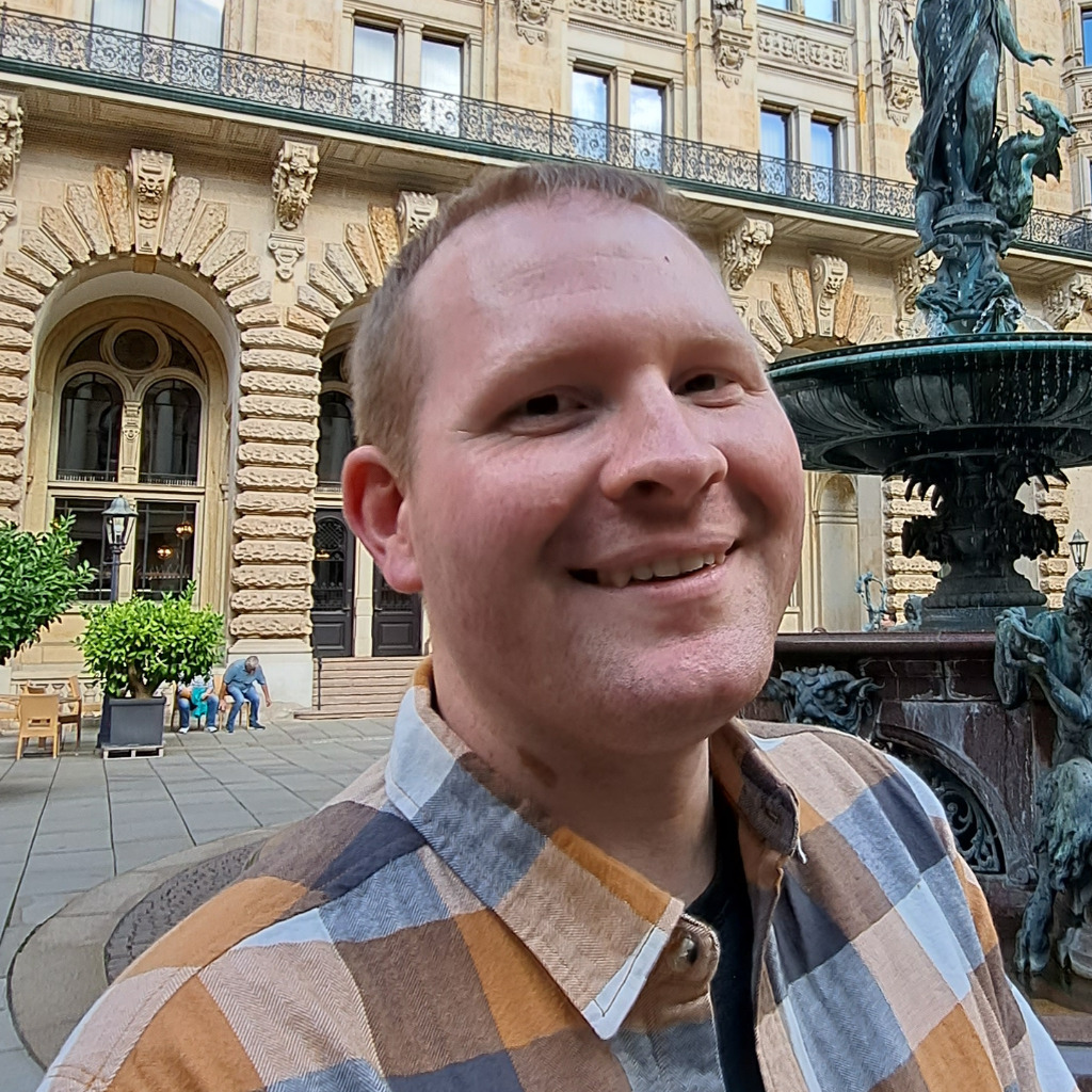 Simon Christian Felgenhauer - Assistent der Geschäftsführung und ...