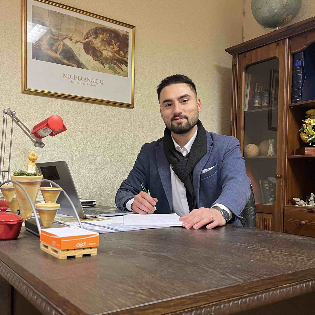 Mehdi Özcan - Agenturleiter - Deutsche Vermögensberatung | XING