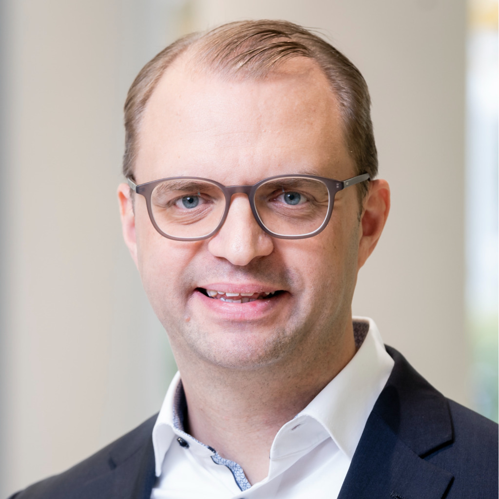 Alexander Kadner - Head of PMO - Senior Project Future Competitiveness ...