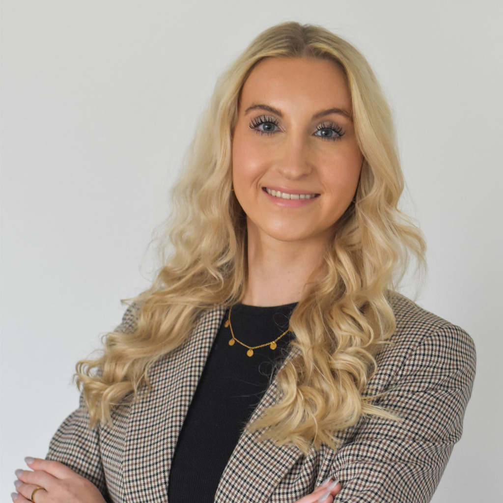 Lisa Ottilinger - Business Manager to the Executive Director - PATRIZIA ...