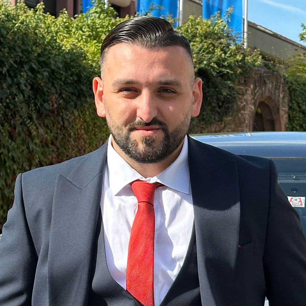 Emre Akyol - Zugdisponent - Deutsche Bahn | XING