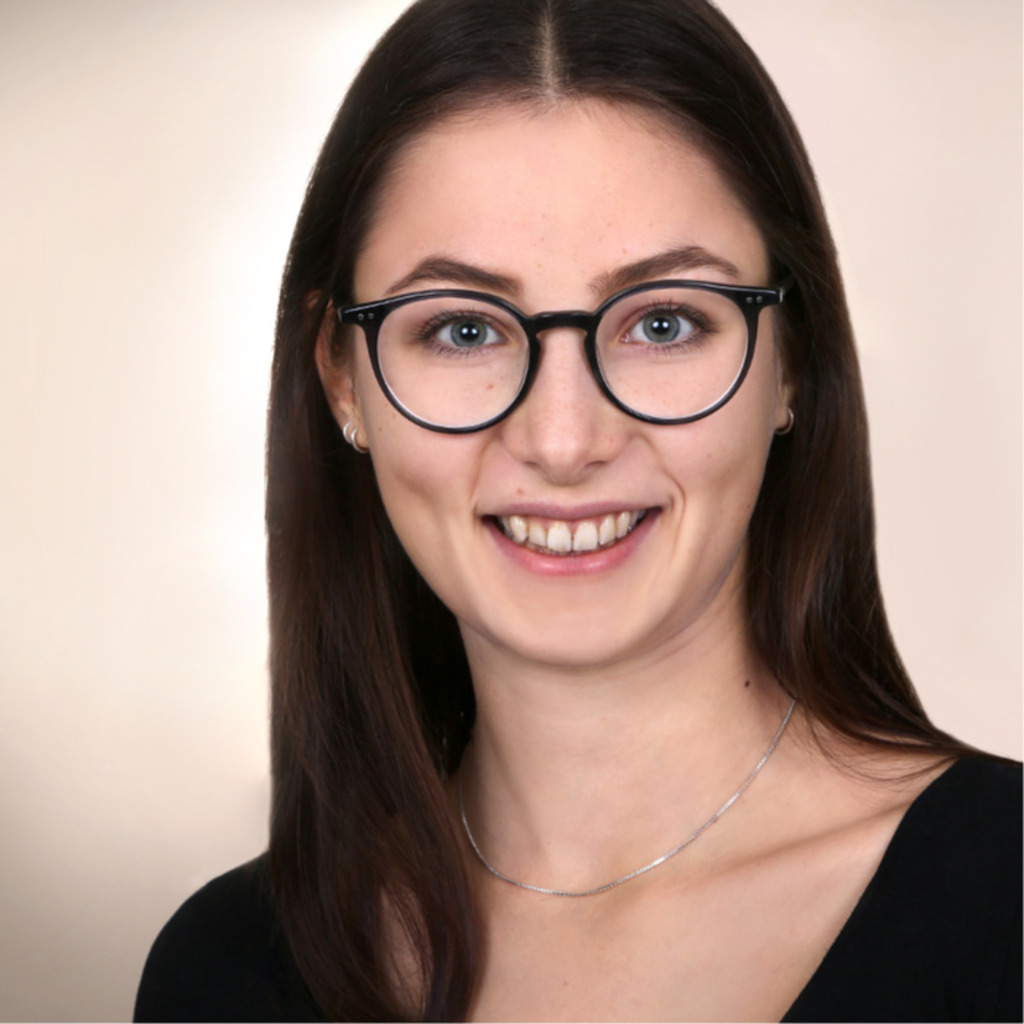 Carla Ritter - International Relations and Management - Ostbayerische ...