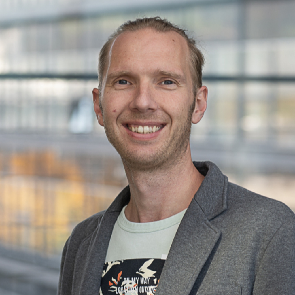 Roland Graßegger - Team Server Infrastructure Management - Linz AG | XING