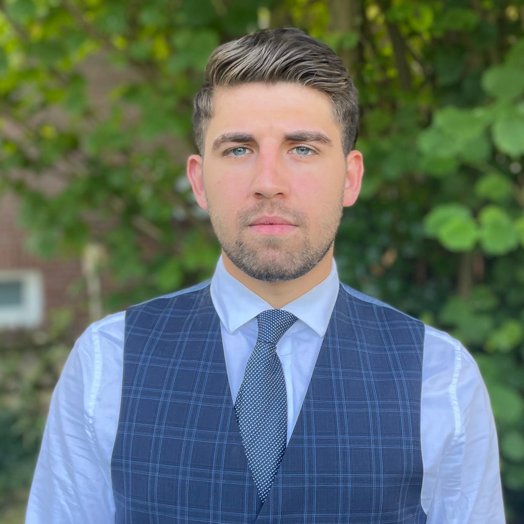 Jan Ashouri - Junior Architekt als Generalplaner - Metroplan | XING