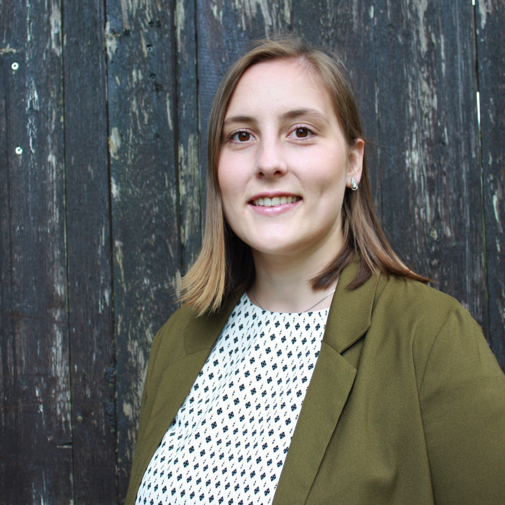 Vivienne Menzer - Netzwerkkoordinatorin + Schnittstelle Lokale ...