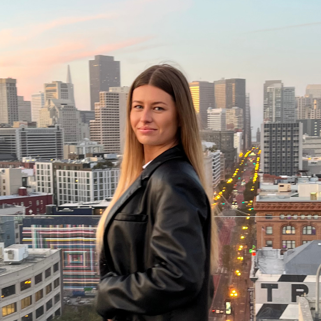 Julia Rosenberg - Digital Marketing & E-Commerce - Google | XING