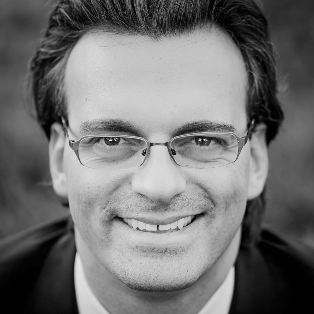 Marc Mueller - Service Manager Operations Backup & Restore - Fujitsu ...