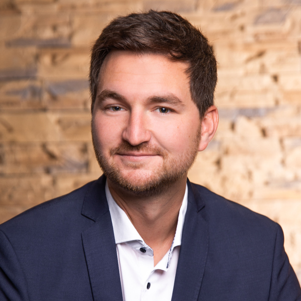 Daniel Eder - Head of Production & Logistics - Rosenberger Site ...