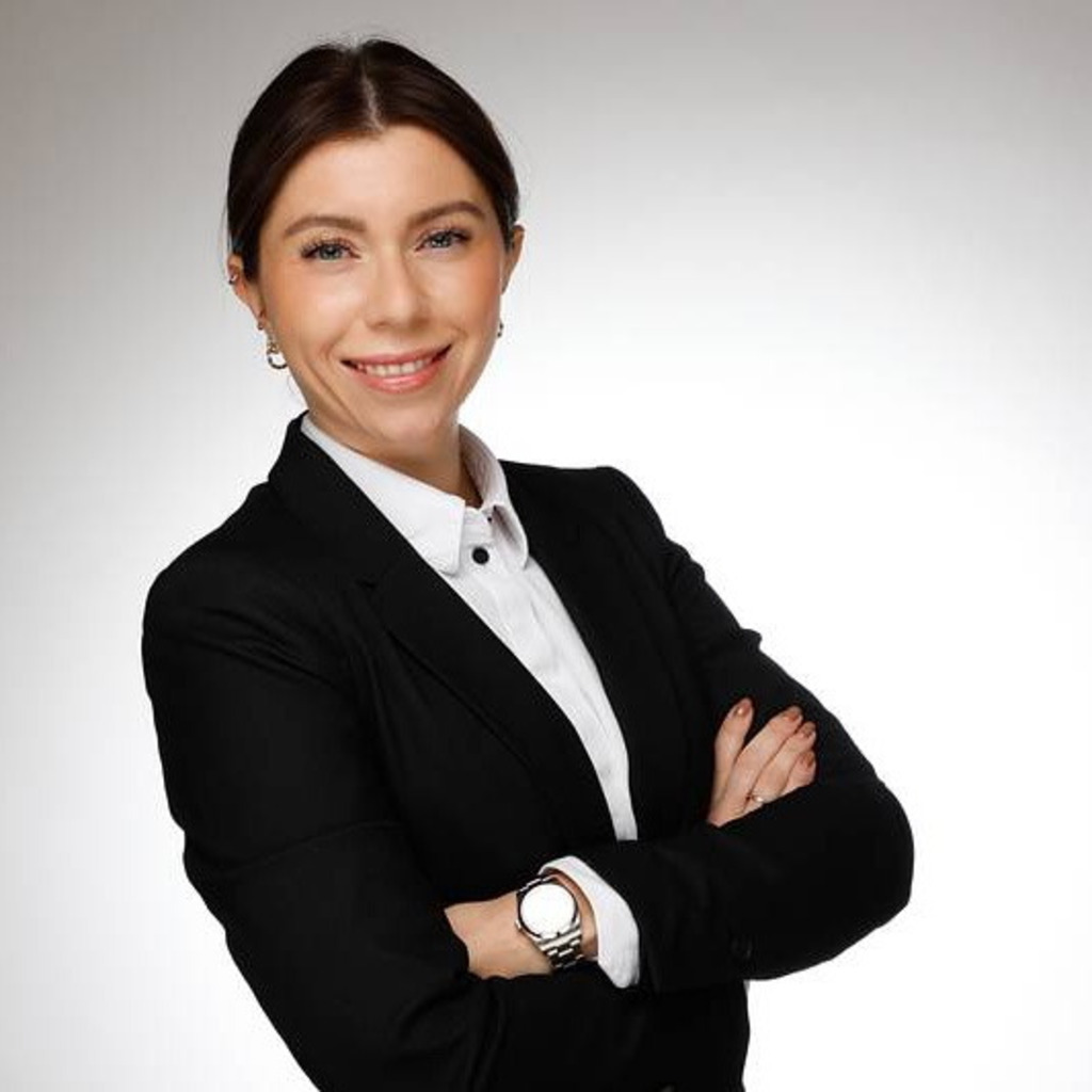 Laura Schulz - Senior Manager Banking & Capital Markets Transformation - Deloitte Consulting ...