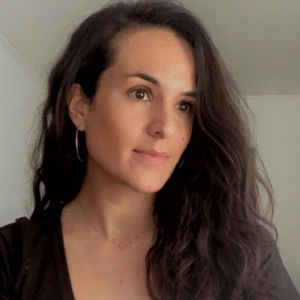 Mag. Nora Miranda - Kommunikation und Marketing - Jost Hurler ...