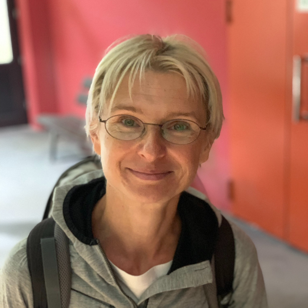 Dr. Joanna Gasch - Apothekerin - Apotheke des Universitätsklinikums ...