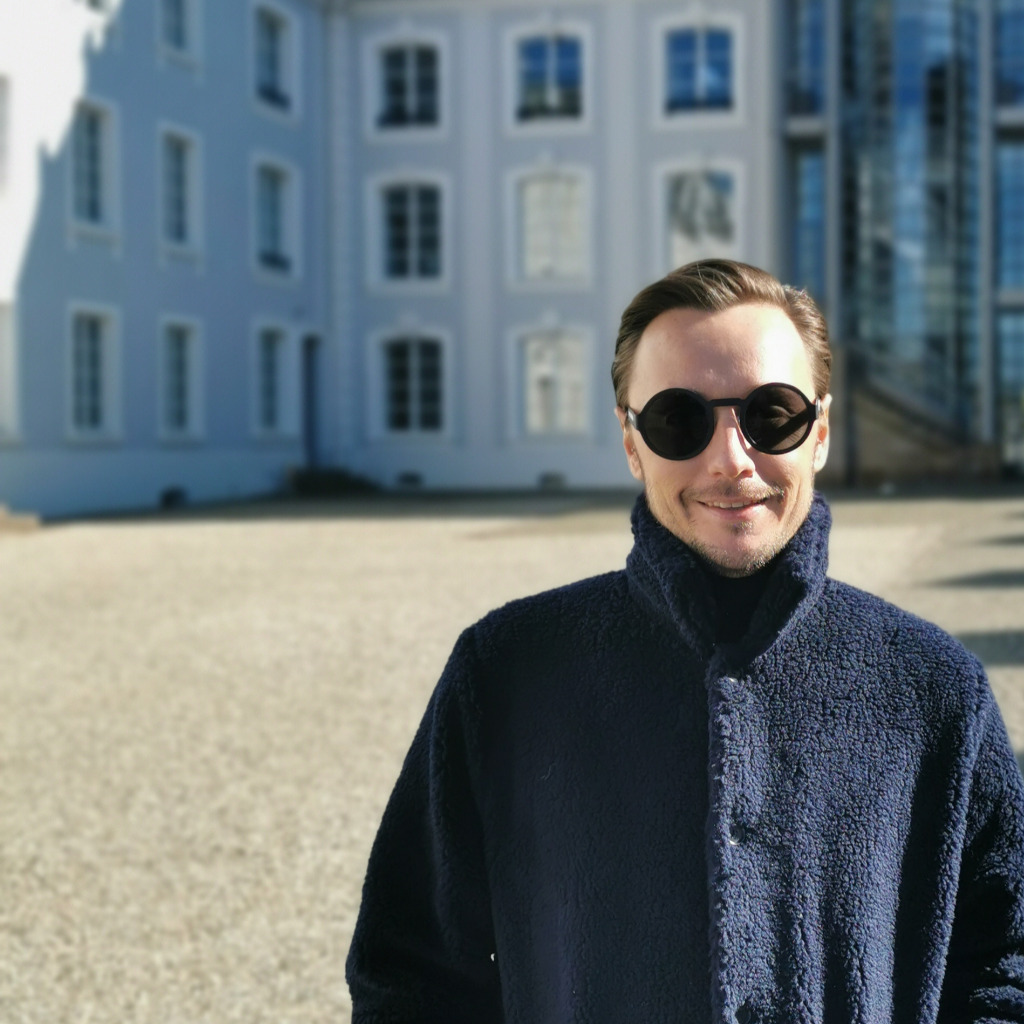 Christian Greiff - TV-Moderator/Experte - CHANNEL21 GmbH | XING