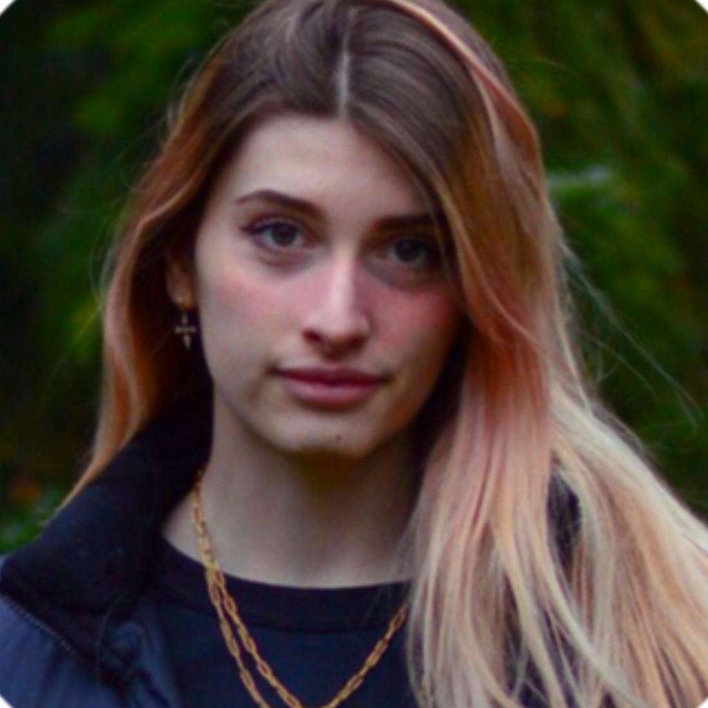 Clara Schött - Auszubildende - Brand Factory GmbH | XING