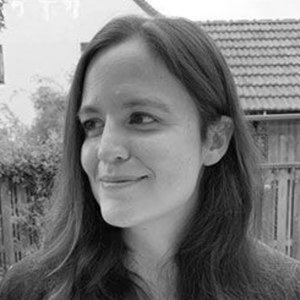 Jennifer Caprarella - Journalistin - Selbstständig | XING