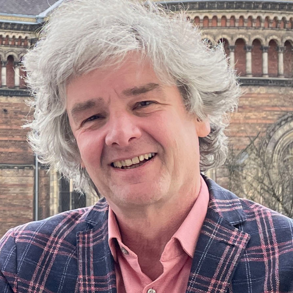 Peter Delius - CEO and Co-Founder Lingoplanet GmbH - Lingoplanet - The ...