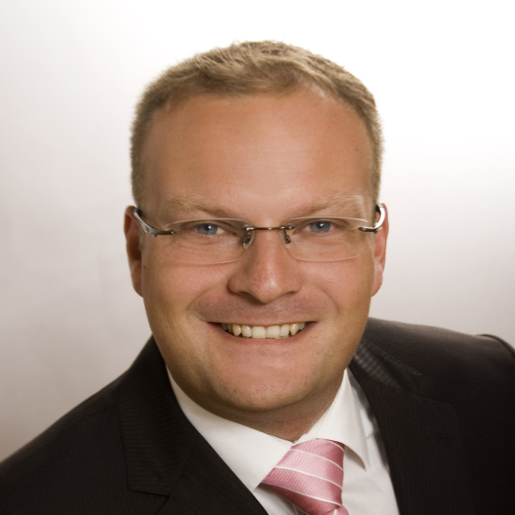 Dipl.-Ing. Jan Rischard - Senior Project Manager - Airbus Helicopters ...