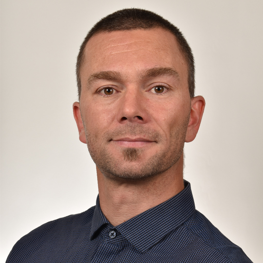 Lars Ong - Ökonom Zertifikatskurs BWL - Comcave College | XING