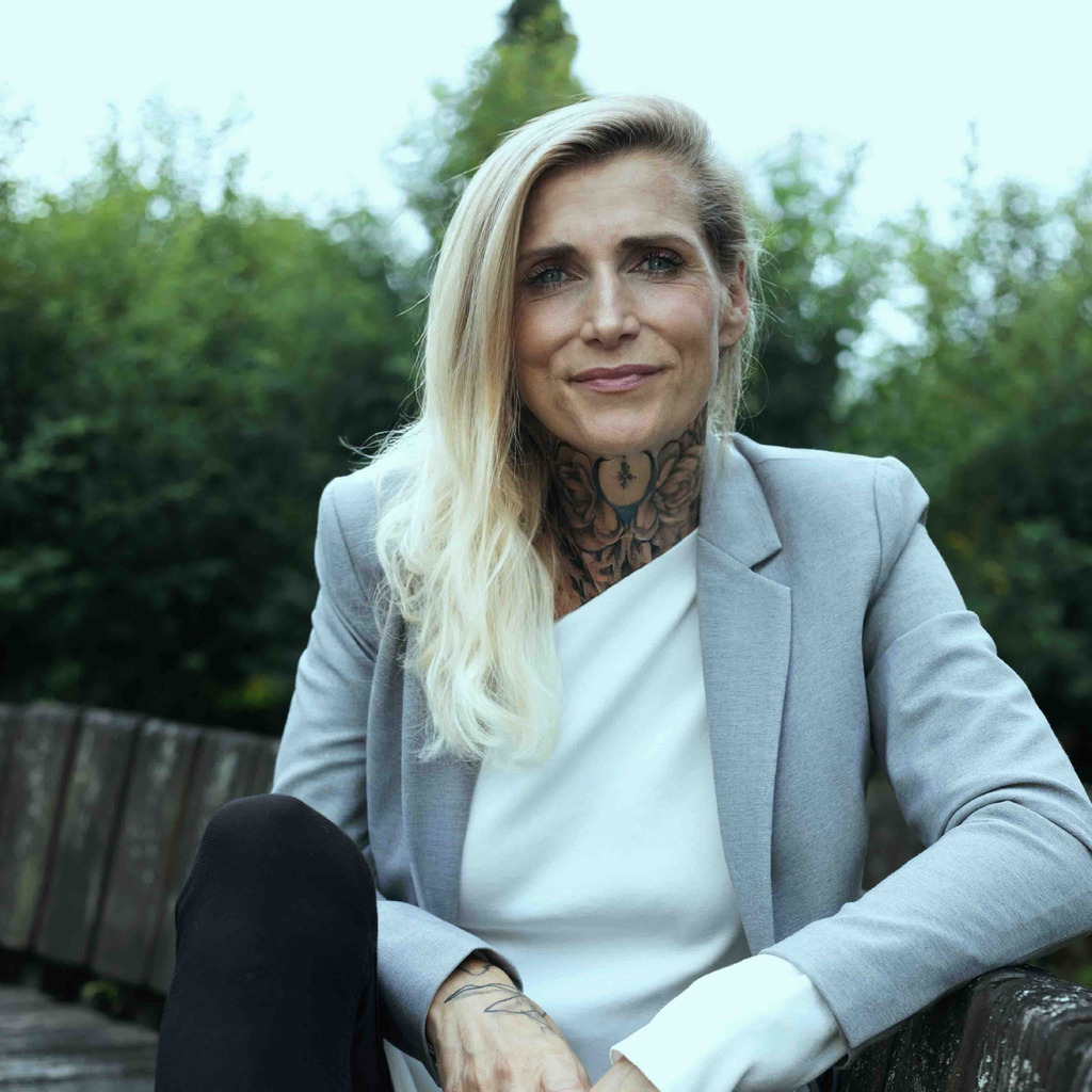 Anja Ludwig - Freie Rednerin (IHK) - Herzspringzeilen | XING