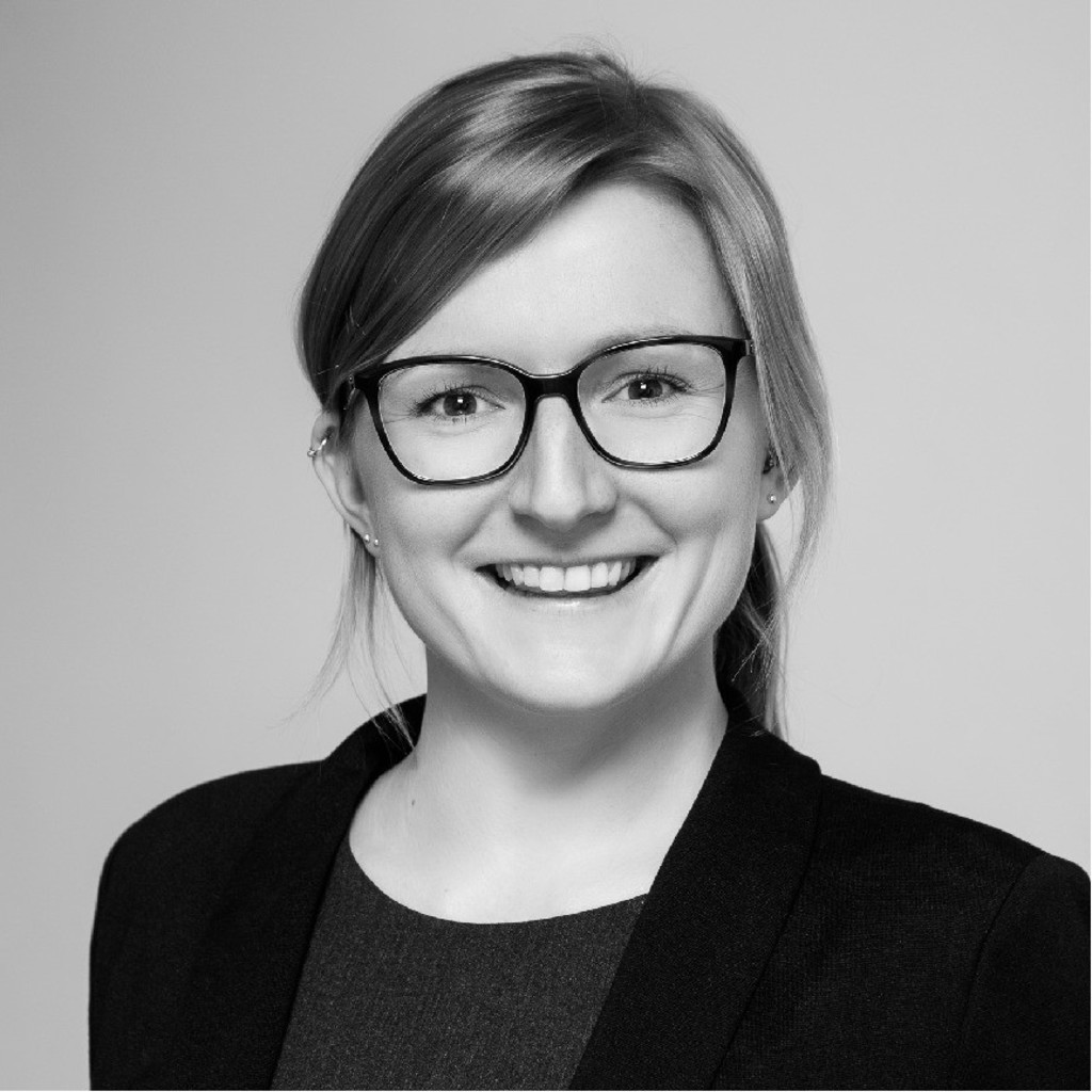 Lisa Kiauka - Manager / Steuerberaterin / Indirect Tax - EY (Ernst & Young) | XING