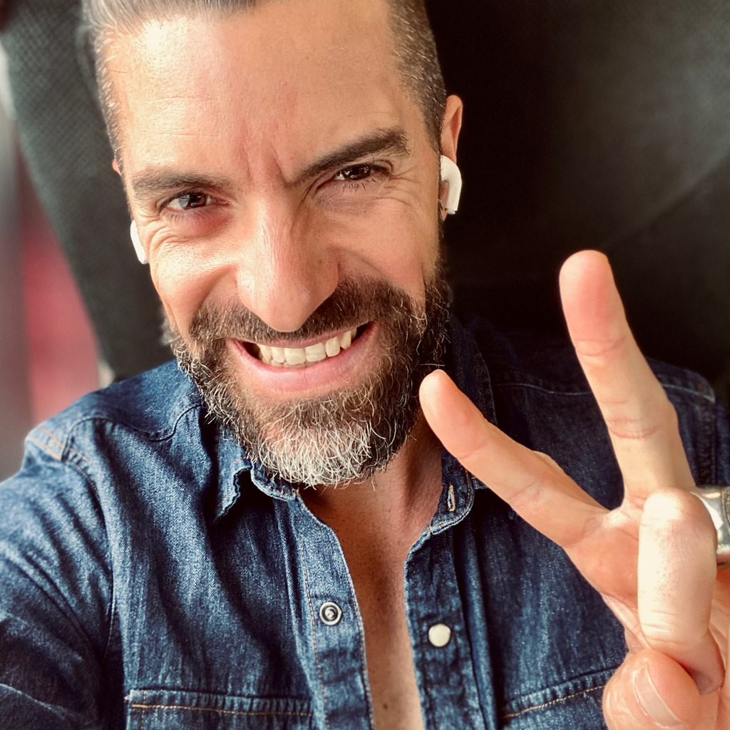 Michael Hartinger - Musiker - voXXclub | XING