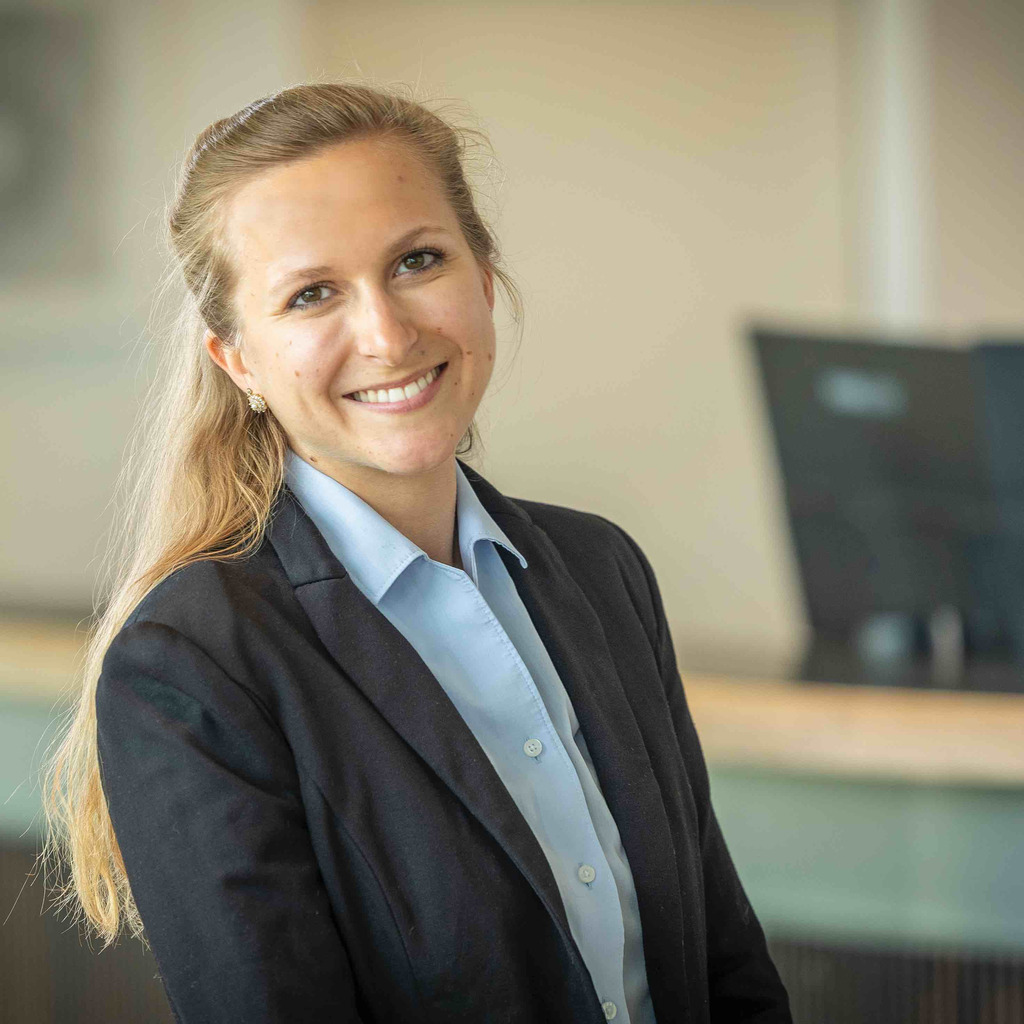 Jennifer Wilke's Instagram, Twitter & Facebook on IDCrawl