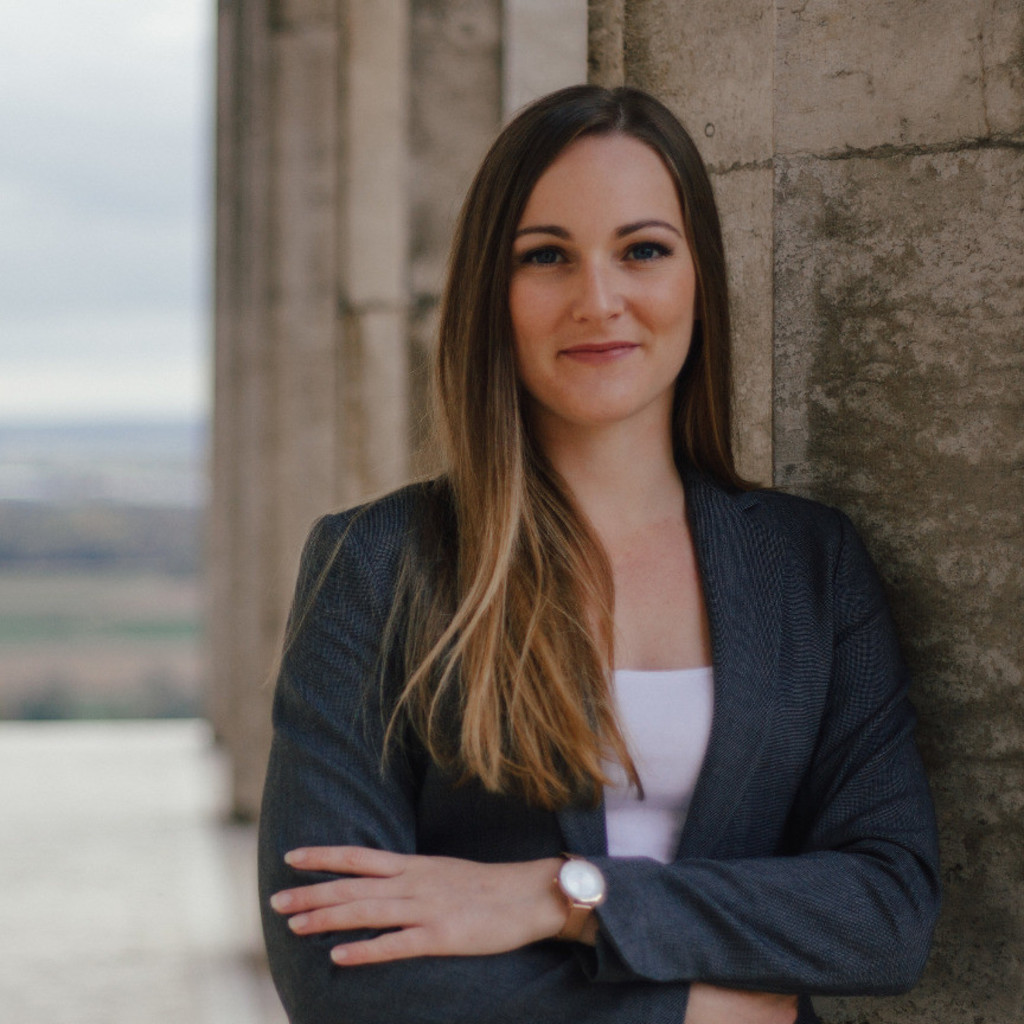 Michaela Hartmann - Technical & Project Purchasing - Vitesco ...