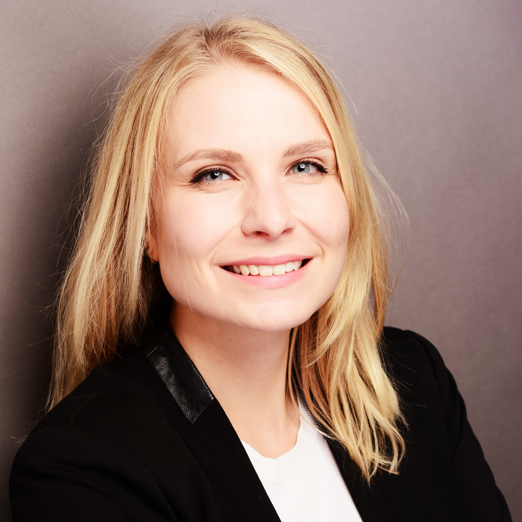 Laura Klaßen - Programmleiterin Nonbook und Geschenkbuch - Münchner ...