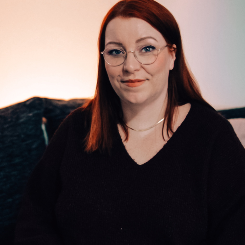 Stefanie Reitz - Qualitätsbeauftragte - regiocom GmbH | XING