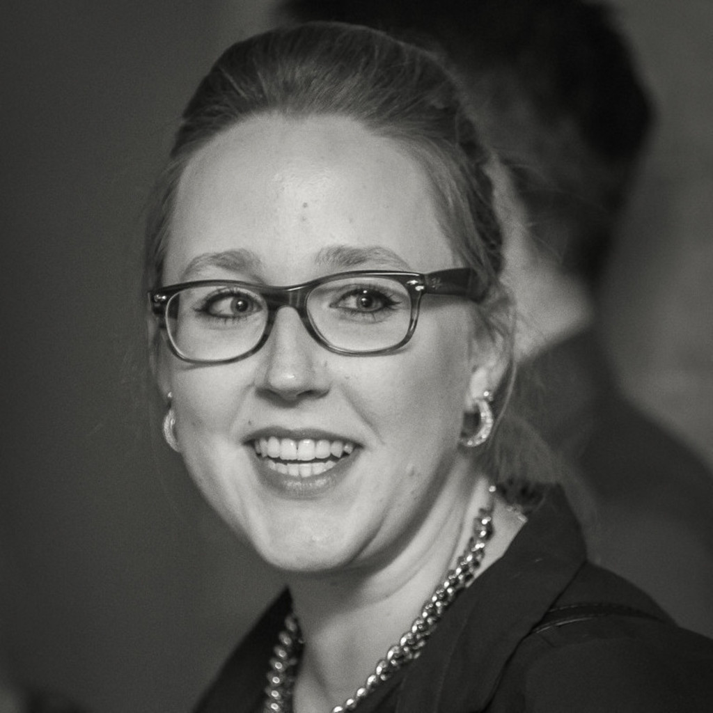 Jessica Zimmermann - Sachbearbeiterin Ordermanagement - TÜV Rheinland ...