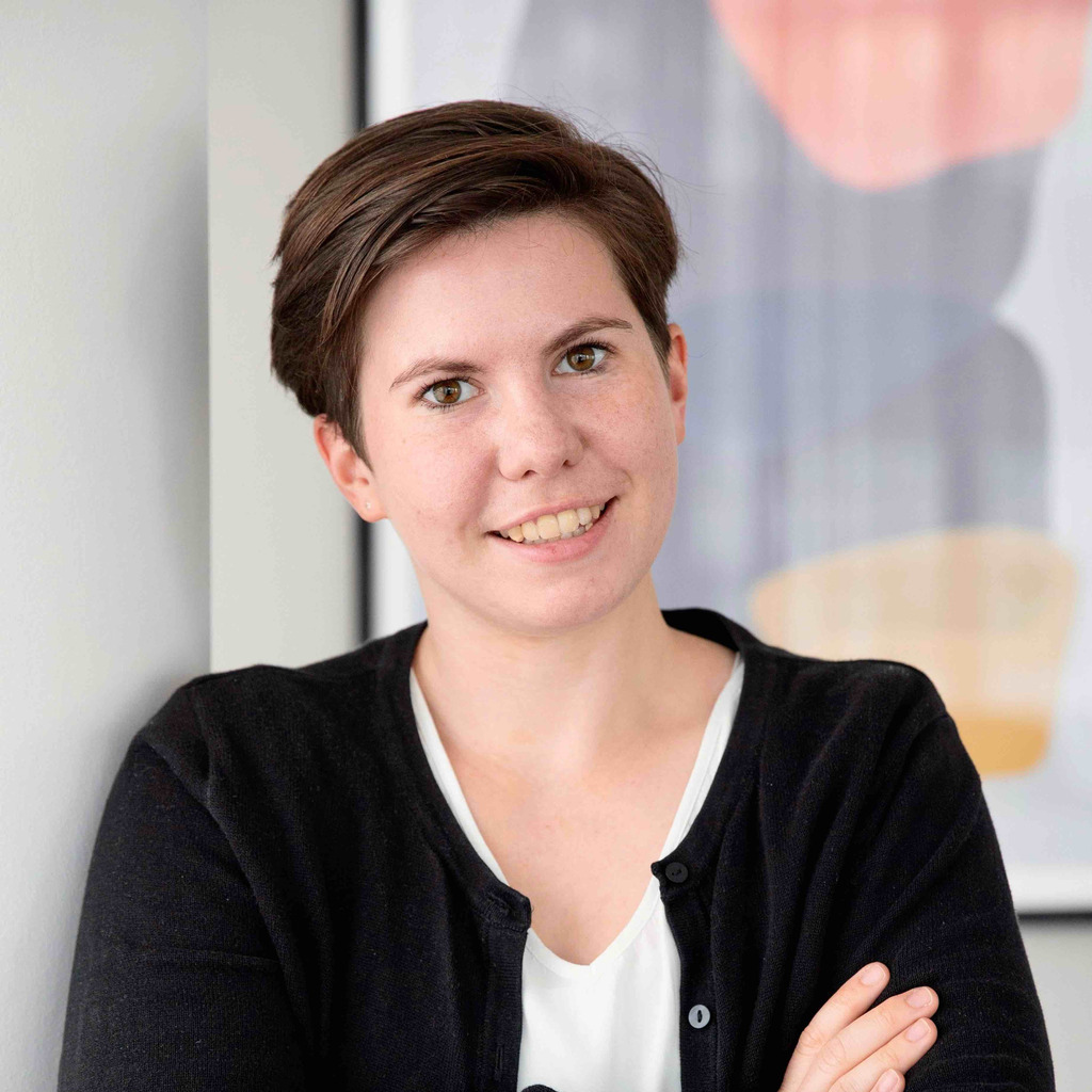 Jennifer Johnston's Instagram, Twitter & Facebook on IDCrawl