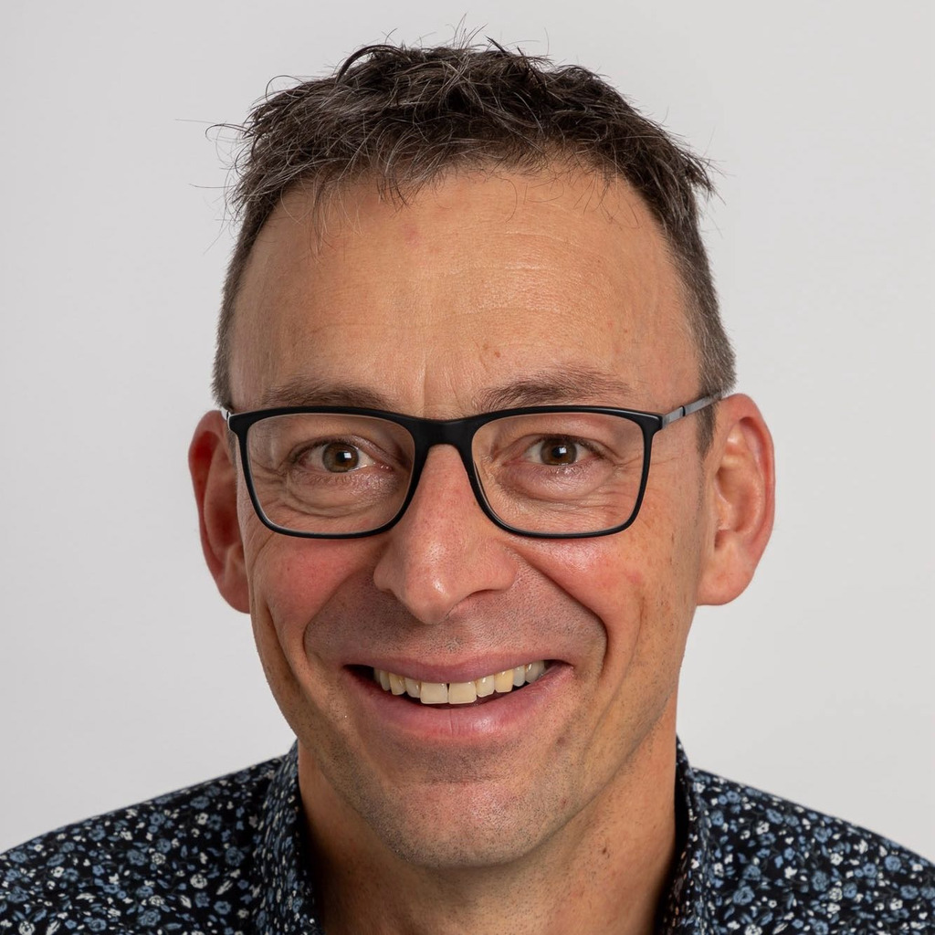 Jens-Eric Bahr - Corporate Security Senior Professional ...