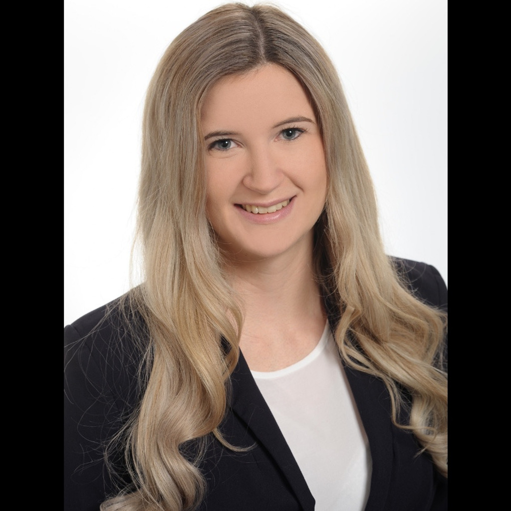 Jessica Curth - Kreditmanagerin - Commerzbank AG - Private Banking ...