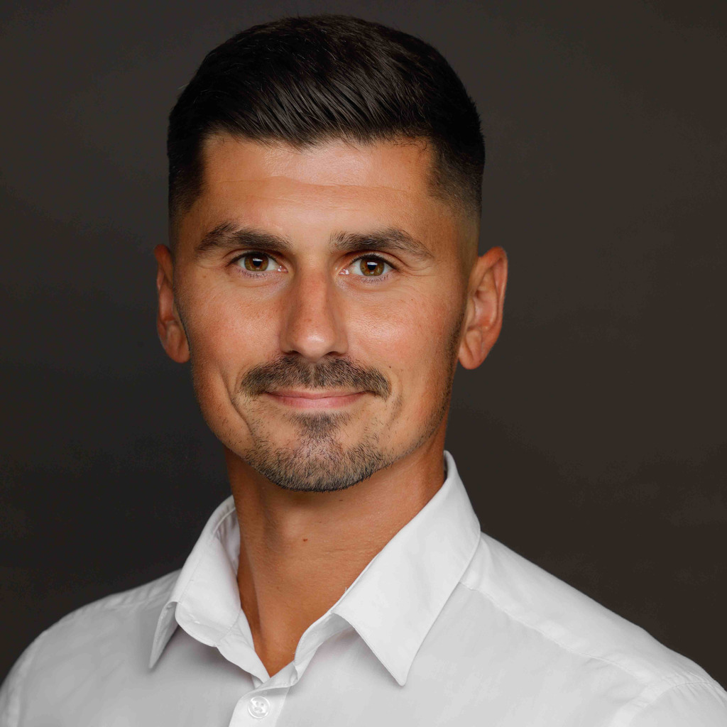 Sebastian Gurok - Abteilungsleiter Disposition - Delta Automobile GmbH ...