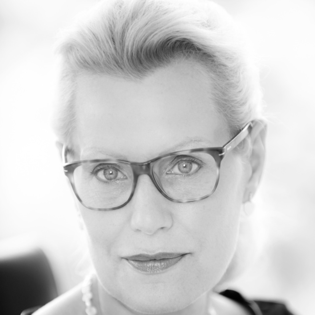 Andrea Renn - CEO - Burgunderhof digestif`s GmbH | XING