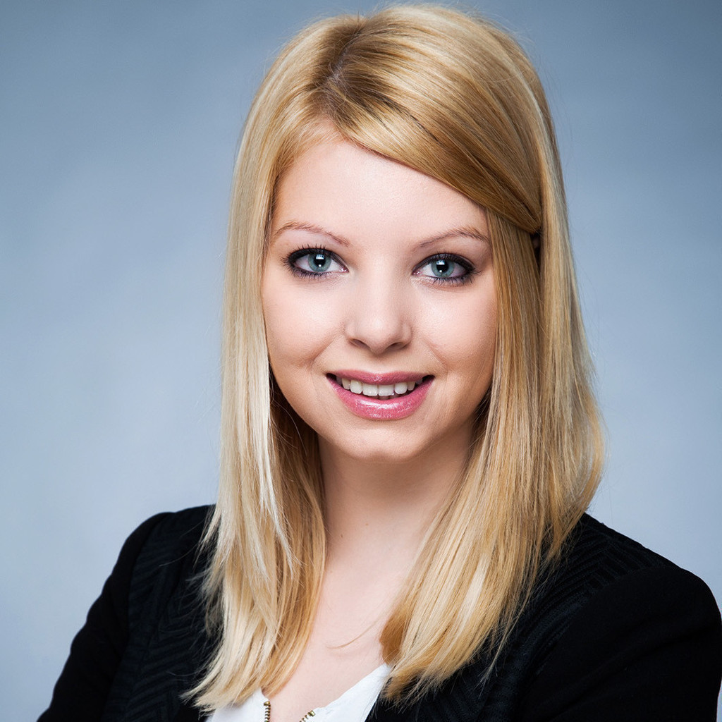 Mag. Isabel Klein - Referentin - Bundeskanzleramt | XING