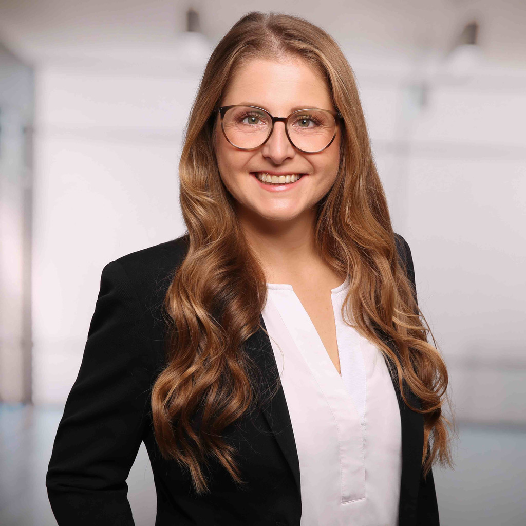 Nadine Hildebrandt - Key Account Managerin Dermatologie - Klinge Pharma GmbH | XING