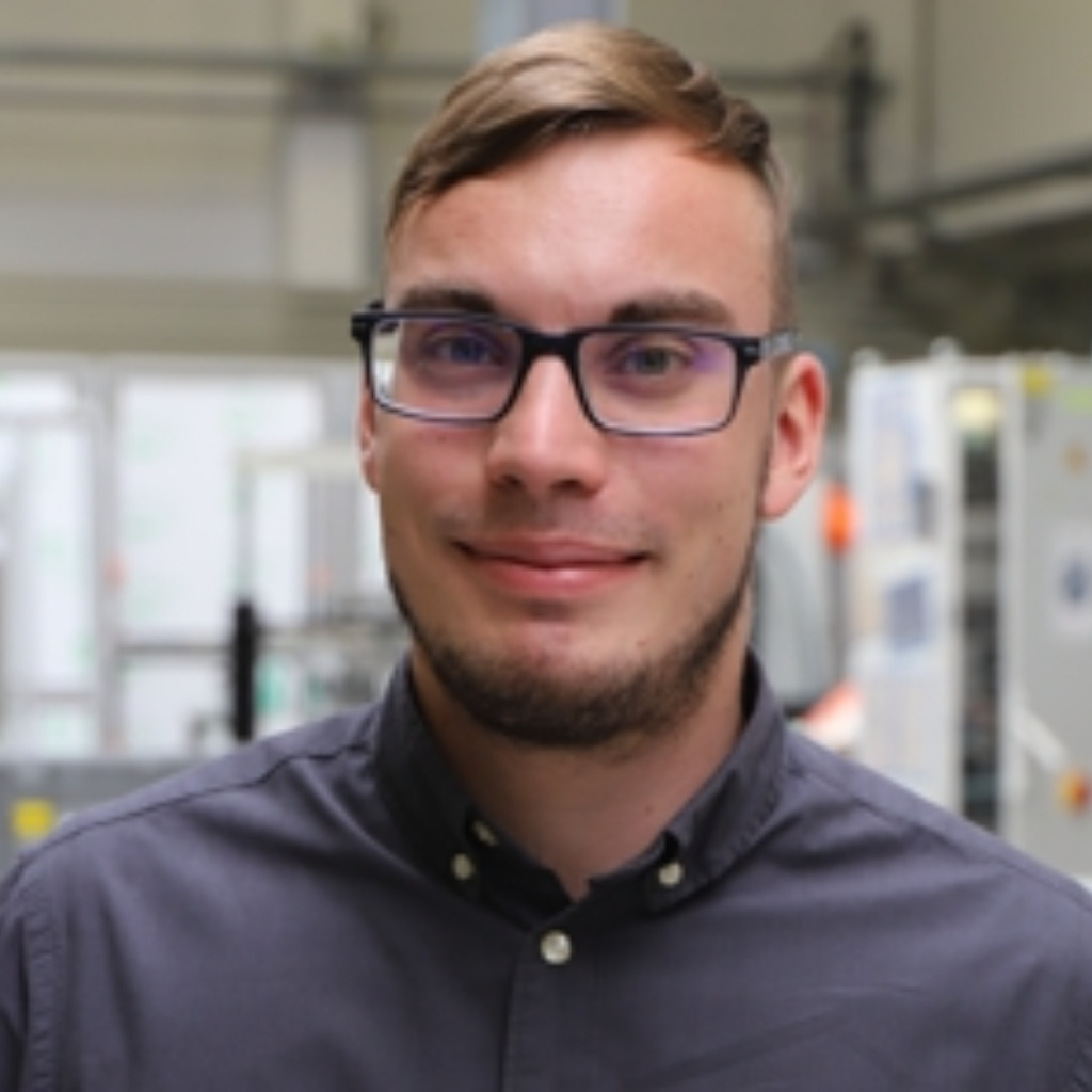 Tim Neumann - HSE-Manager - PALFINGER Gruppe | XING