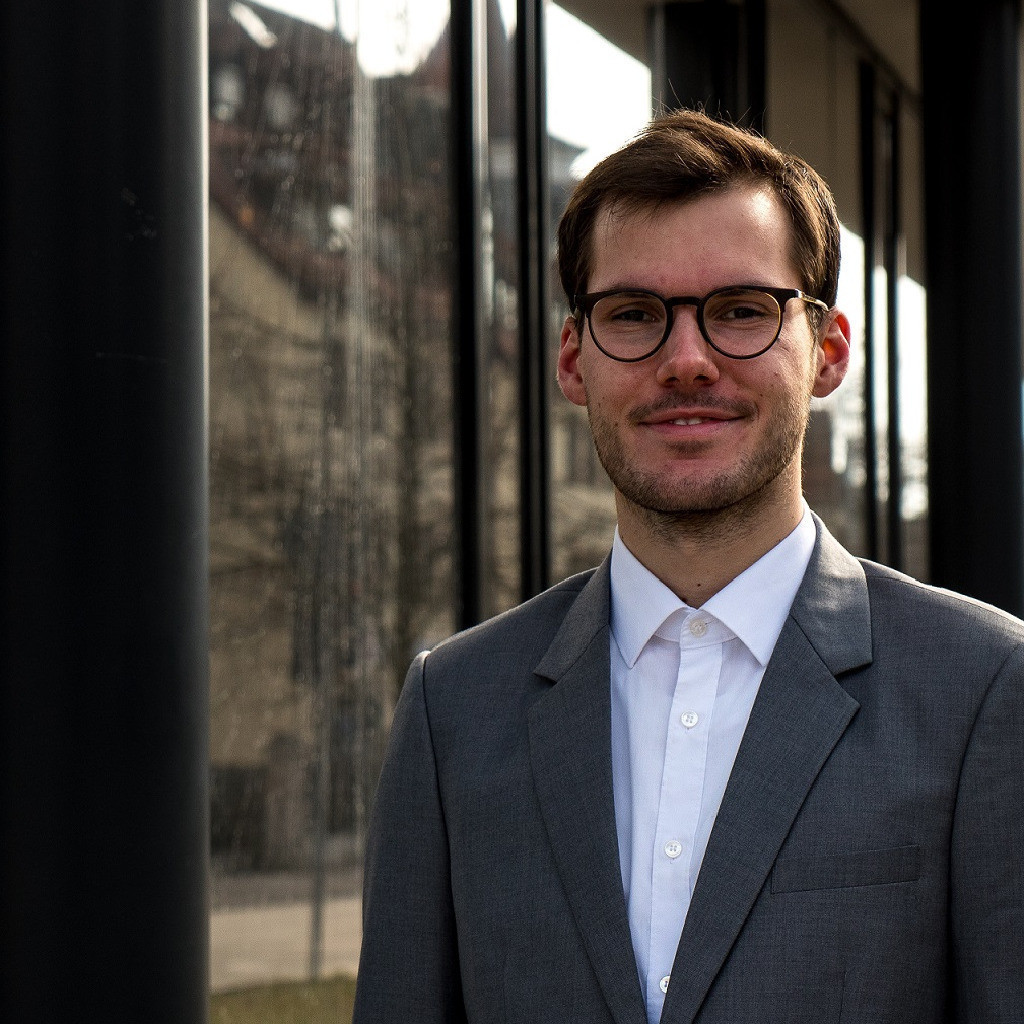 Joshua Bruns - Digitale Medien - HFU | XING