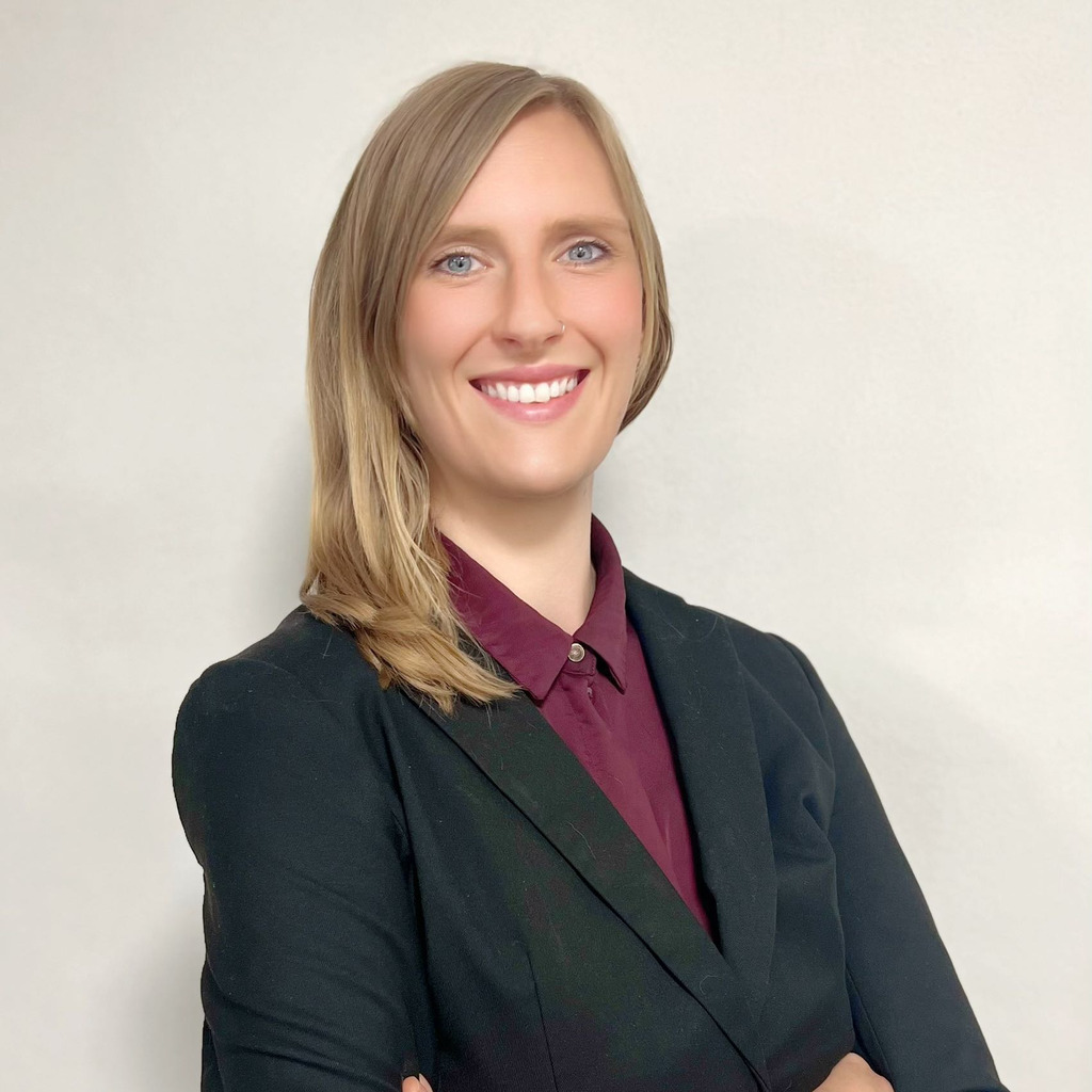 Cora Loske - Industry Services Solution Architect - Dassault Systèmes ...