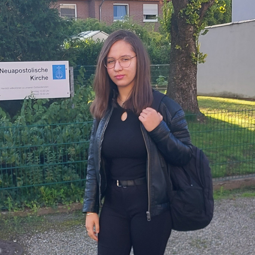 Viki Galinceva - Einkäuferin - Ich bin 9 klasse und ich will mein ...