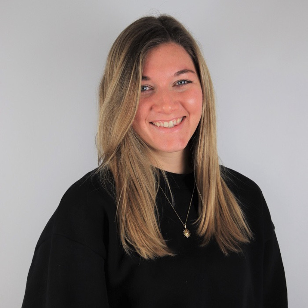 Barbara Bankel - Digitale Medien - FOM Hochschule für Oekonomie ...