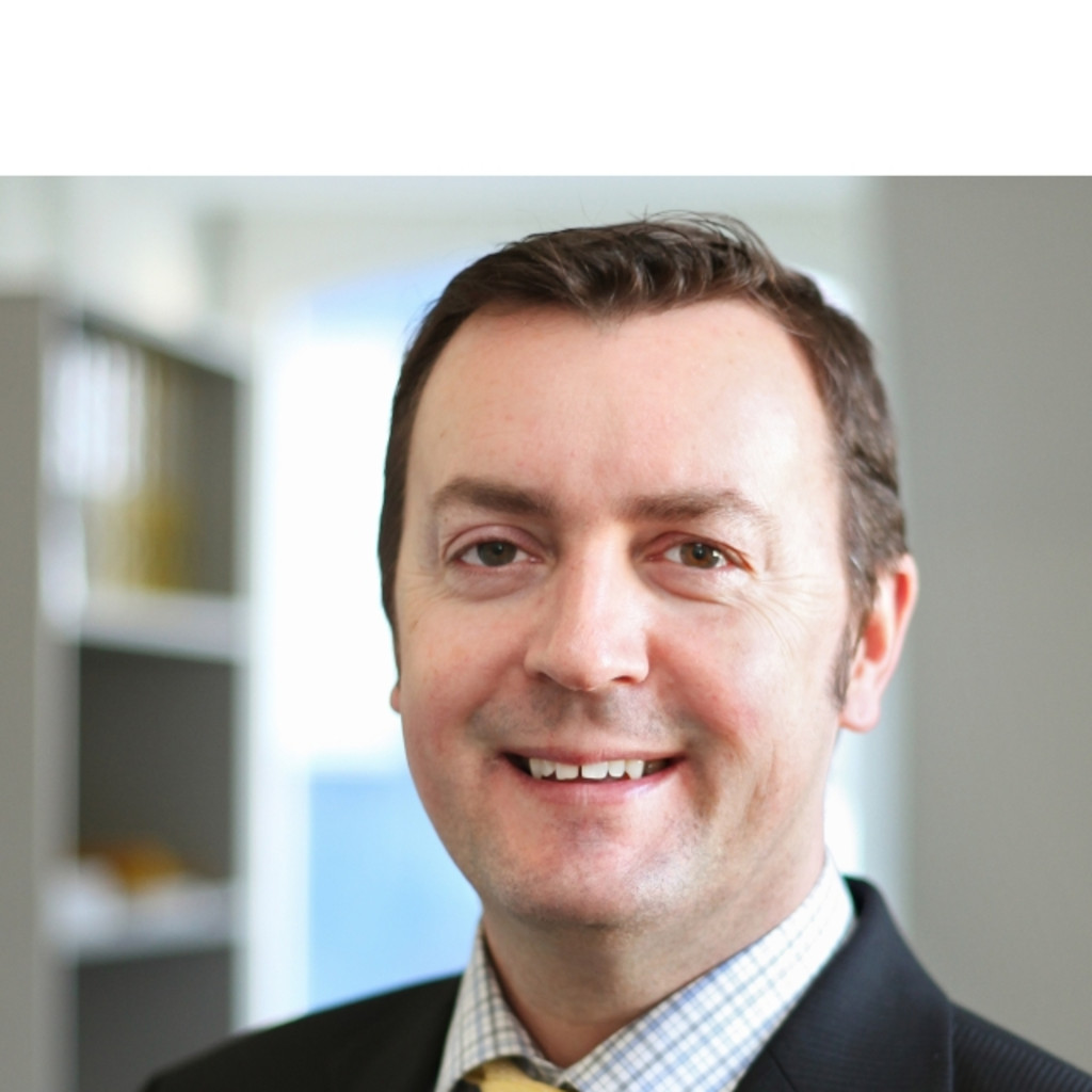 Arthur Hartmann's Instagram, Twitter & Facebook on IDCrawl