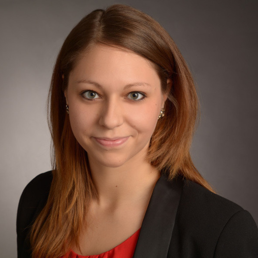 Charlotte Scheer - Senior Manager / Steuerberaterin - Mazars in Germany | XING