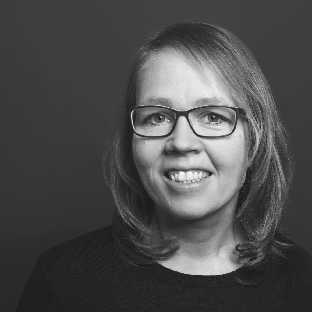 Andrea Gudera - Leiterin Marketing - GSK Stockmann | XING