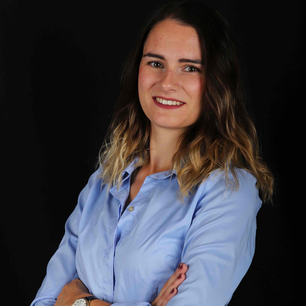 Lisa-Kristin Keppler - Online Marketing Manager - F. X. Schmid ...