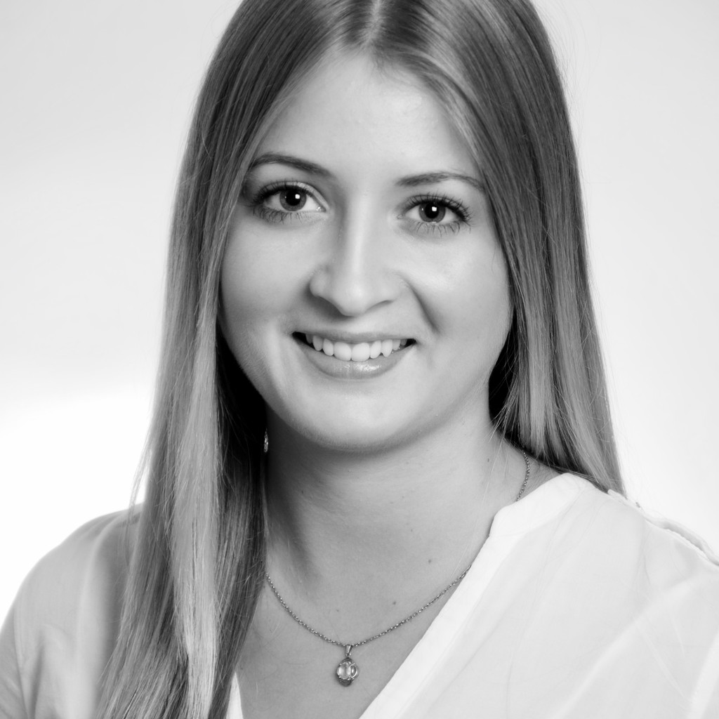 Julia Fiedler - Head of HR Business Partner - Albert Berner Deutschland ...