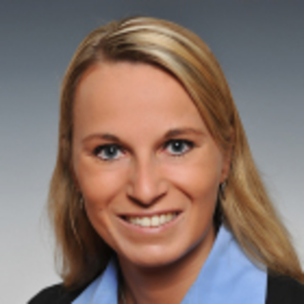 Sabine Dörr - Mitglied der Geschäftsleitung - Leiterin Finanzen ...